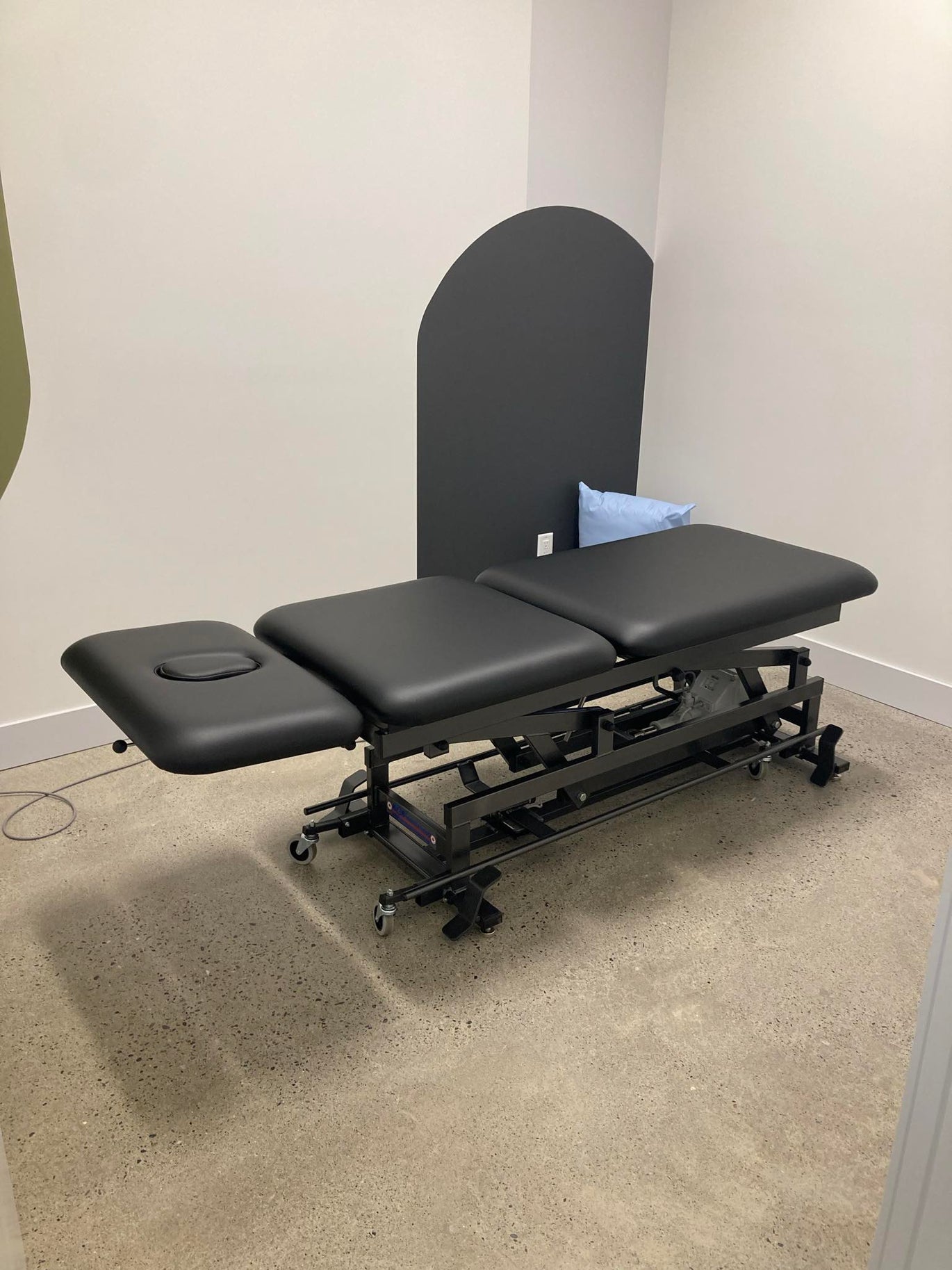 Physiotherapy Plinths – HealthMed Distributors Inc