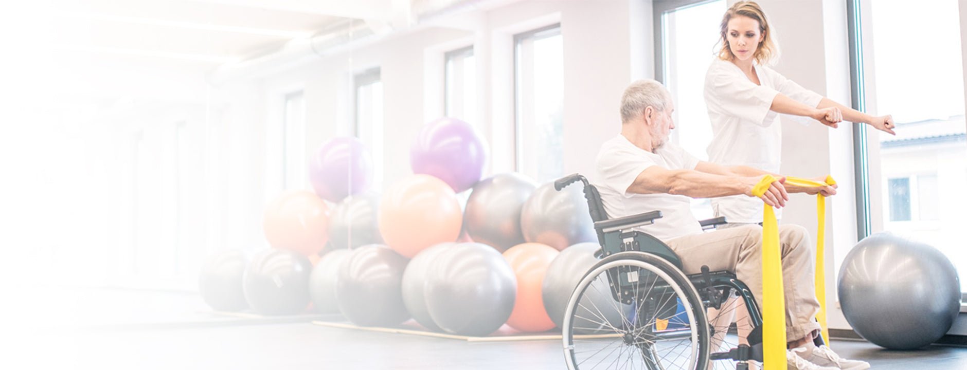 Physiotherapy Supplies Canada - Best Physiotheapy Plinths - HealthMed ...